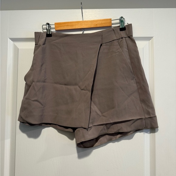 Aritzia | Shorts | Aritzia Dark Gray Skort | Poshmark